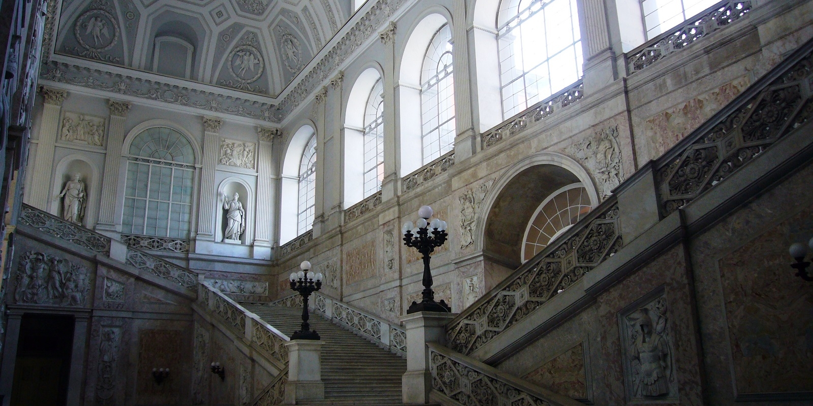 Napoli: i Borbone, Masaniello & la Rivoluzione | CRALT Magazine